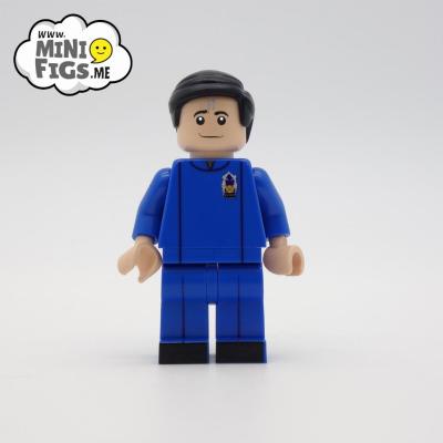 HeroBloks - Arnold Rimmer - Minifigs.me