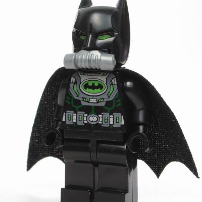 HeroBloks - Gas Mask Batman - Dargo - 899C