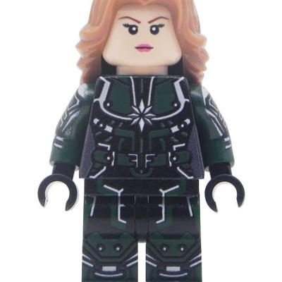 HeroBloks - Captain Marvel (Kree Starforce) - LeYiLeBrick - LYLMV054