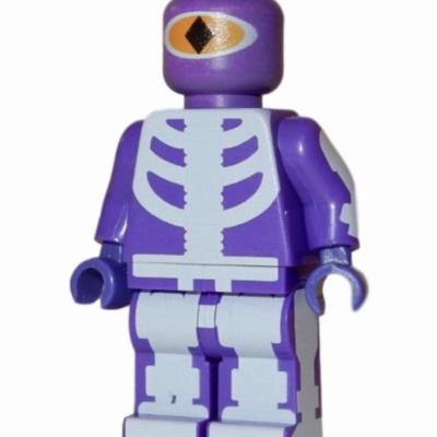 HeroBloks - Skeleton Man - Atomic Brick Toys