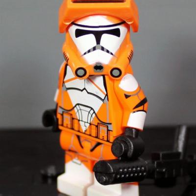 HeroBloks - Bomb Squad Trooper (Phase 2) - Clone Army Customs