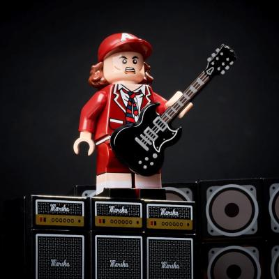 HeroBloks - Angus Young - Citizen Brick