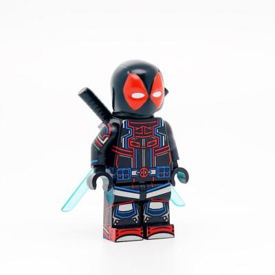 HeroBloks - Tron Deadpool - UG Minifigures