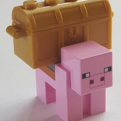 HeroBloks - Pig with Chest - Lego - minepig05