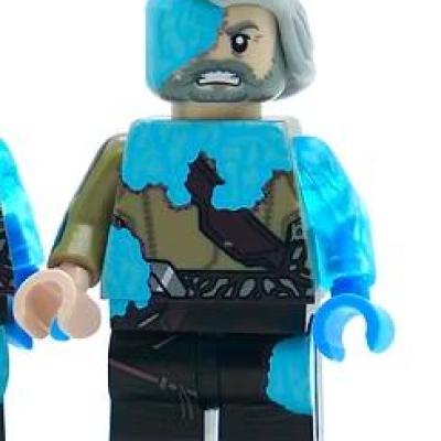 HeroBloks - Ego (human form) (damaged) - L1n6 x Bob's Customs