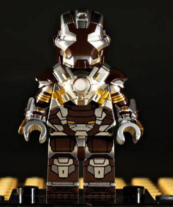 HeroBloks - Iron Man Mk 24 Tank - Top Mountain Brick