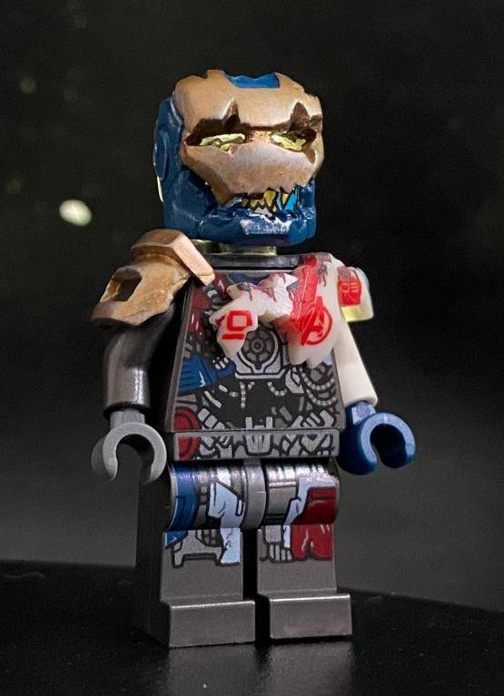 HeroBloks - Ultron Mk 1 - Jin Custom